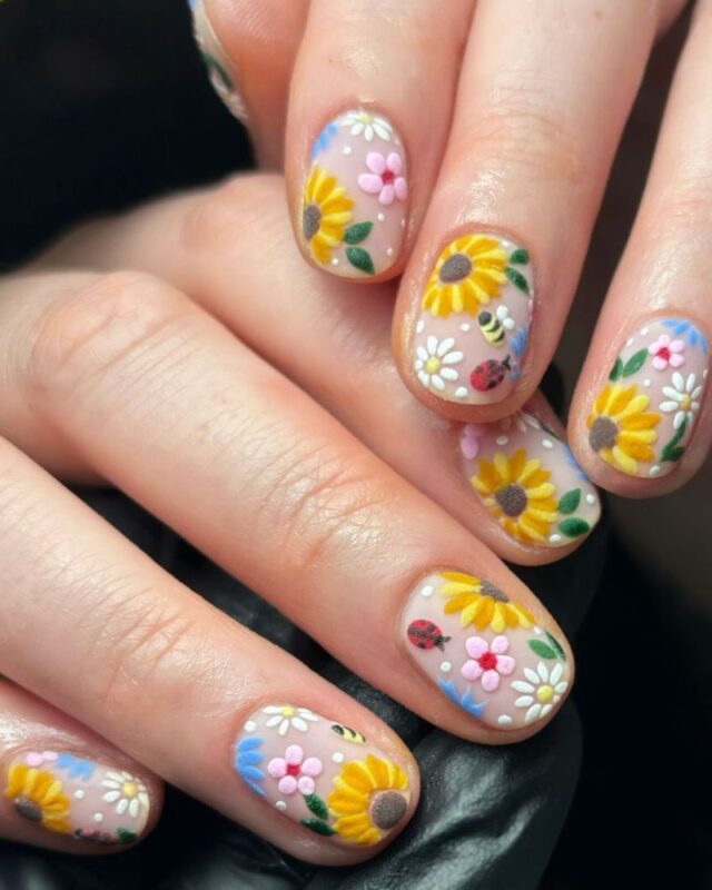 46 Short And Bright Summer Nail Art Designs That Pop Nails For