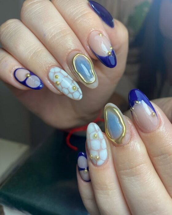 23+ Navy Blue Nails for Midnight-Inspired Style and Class