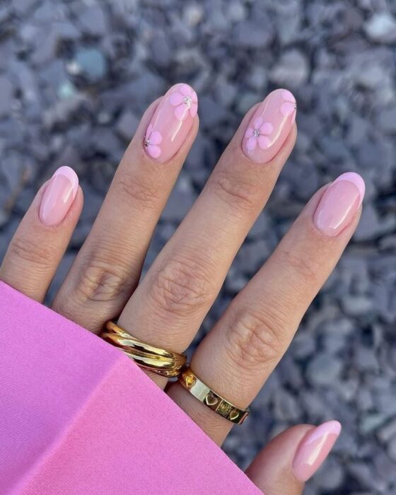 35+ Classy Spring Nail Ideas to Bloom with Grace and Elegance